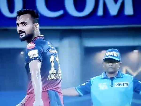 WATCH: RCB bowler Akash Deep bowls 11-ball over, concedes 24 runs