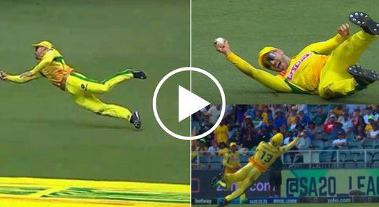 WATCH: Faf du Plessis takes screamer to dismiss Dewald Brevis in SA20 2024