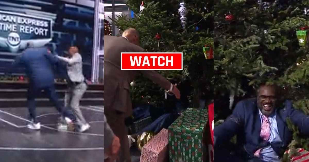 Kenny Smith shoves Shaquille O'Neal | Smith shoves Shaq Christmas Tree